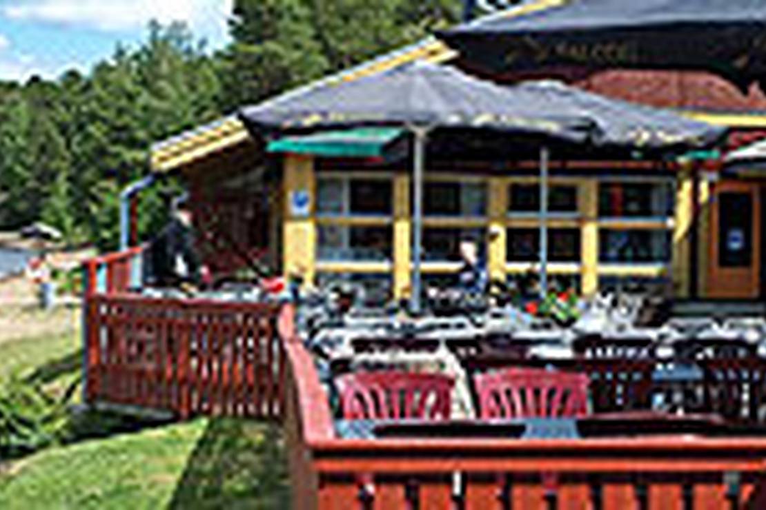 Campingplatz Årsunda Strandbaden Camping in Nordschweden - camping.info