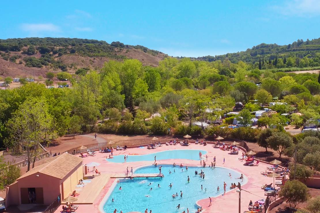 Campingplatz Camping Club Lac Du Salagou in Languedoc-Roussillon ...