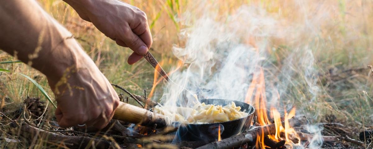 Fresh from the Frying Pan — Camping Recipes for Bread, Pizza, and Cake ...
